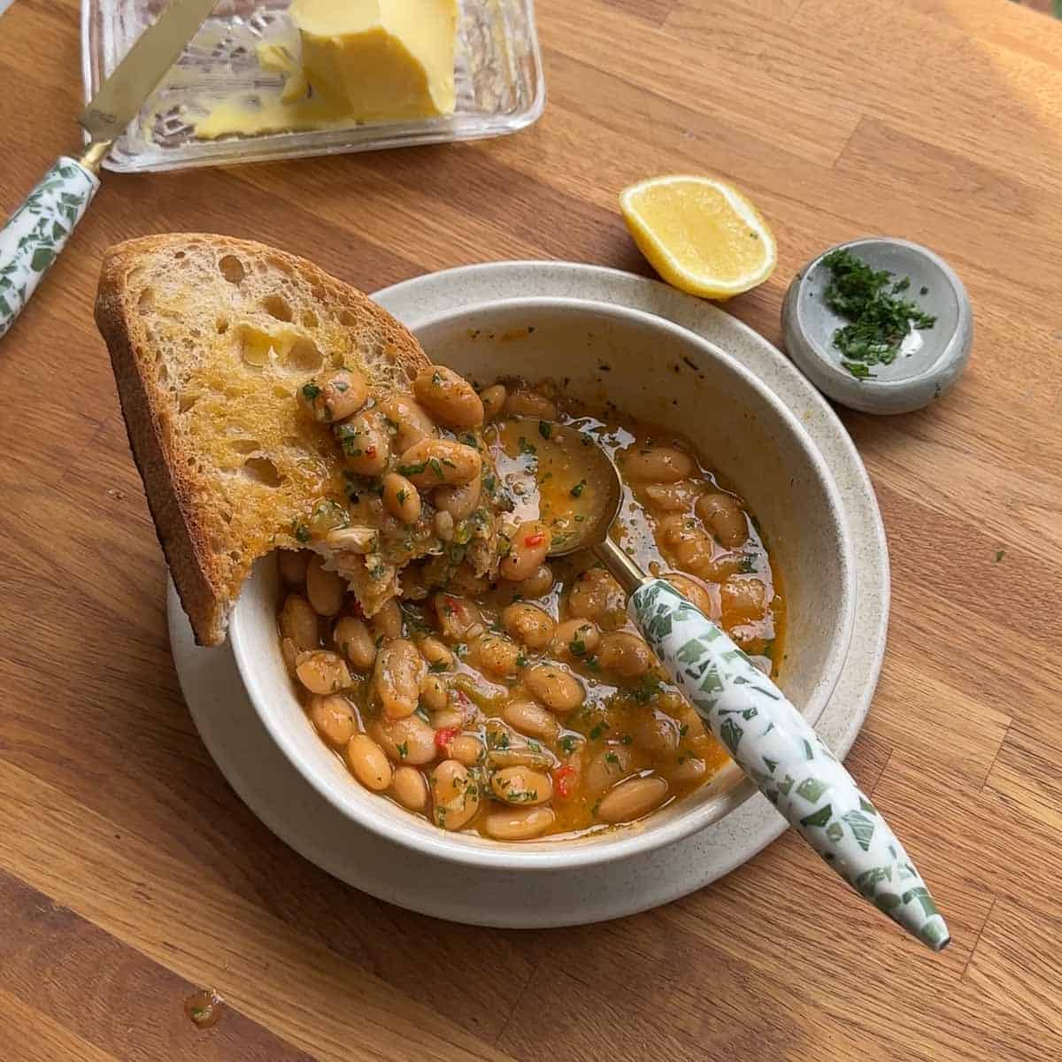 Brothy Butter Beans - im a foodie